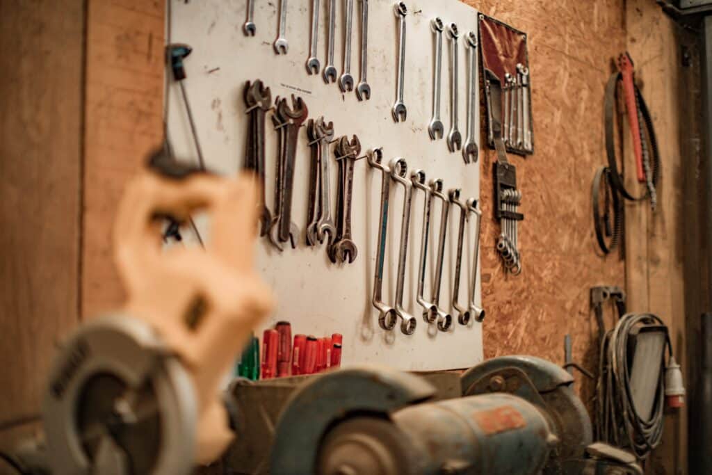 5 Ways to organise your garage - The Home Organisation